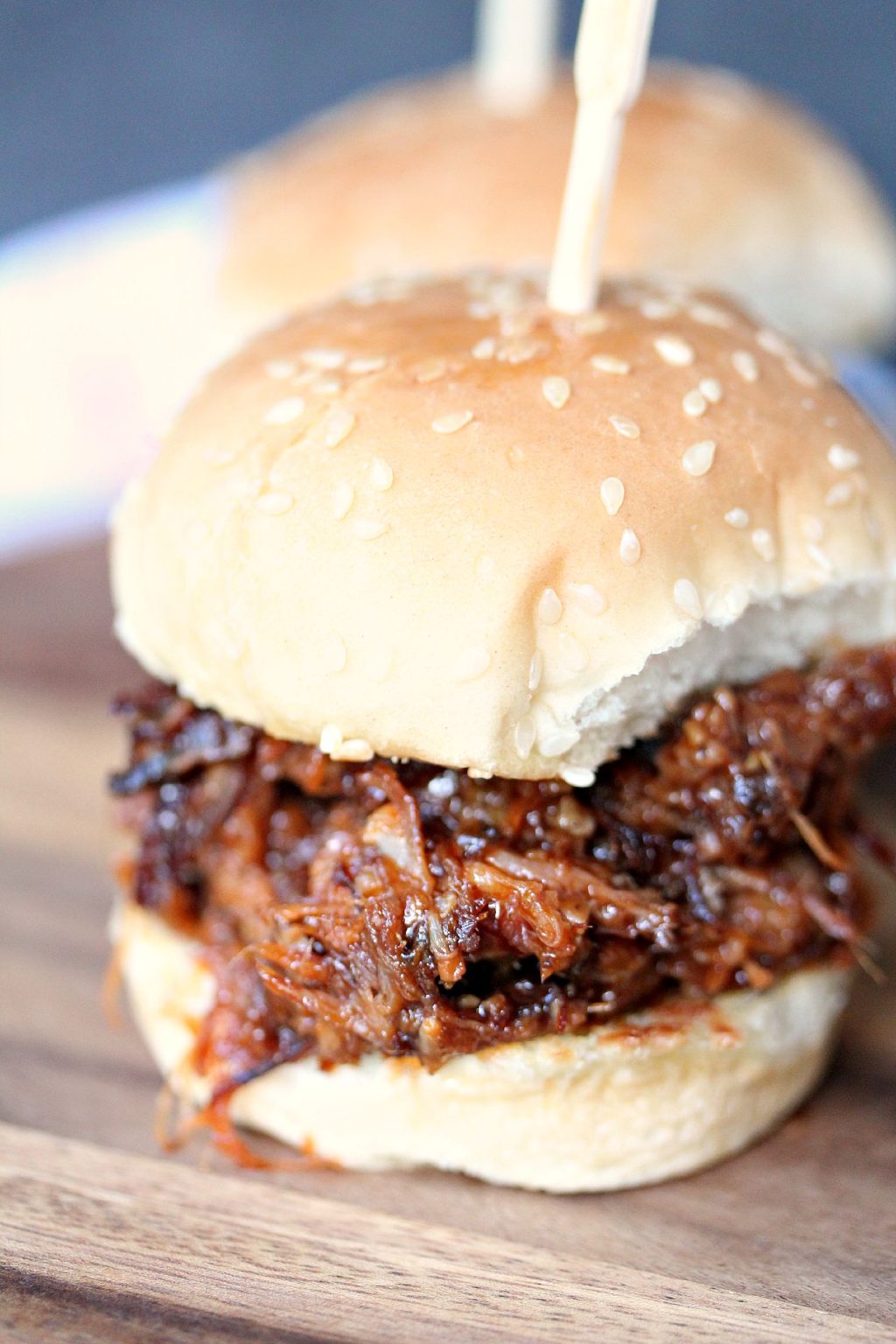 Slow Cooker Mini Rib Sliders